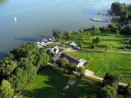 Mazuryn Yachting - jachty, żaglówki, kwatery nad jeziorem na Mazurach ...